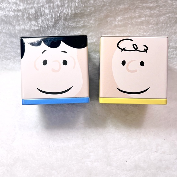 cubeez | Storage & Organization | Euc Cubeez Charlie Brown And Lucy ...